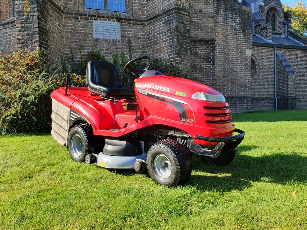 De 10 Beste Zitmaaiers om je gazon af te rijden - Top 10 Koopgids - UNU ...