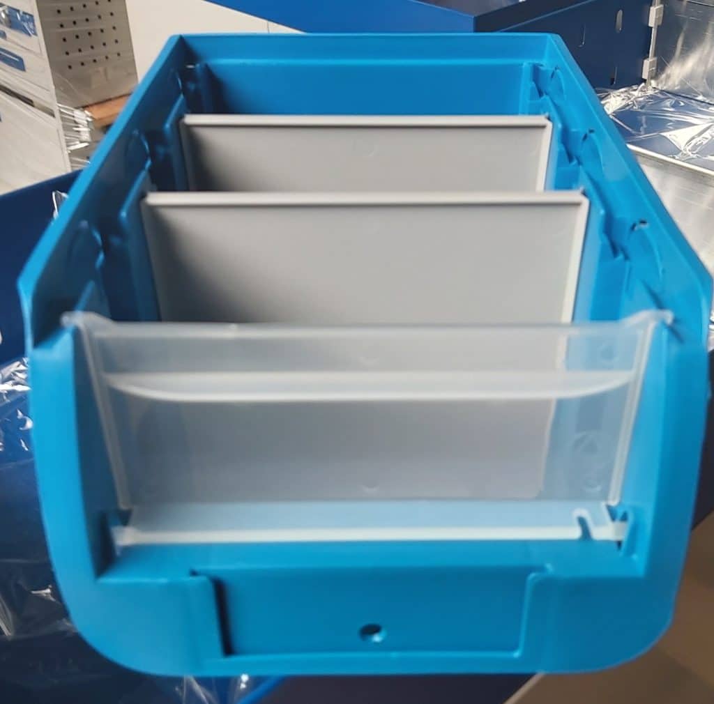 Deze plastic sorteerbakken zijn een must have voor thuis te hebben ...